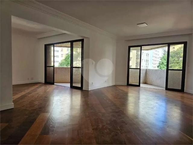 Apartamento para Locação em São Paulo/SP Perdizes 4 Quartos