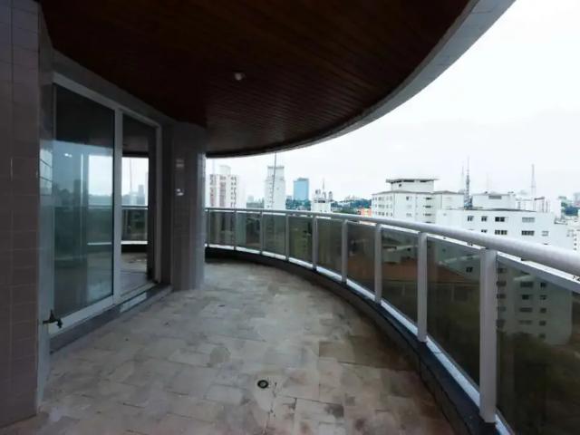 Apartamento para Locação em São Paulo/SP Perdizes 4 Quartos
