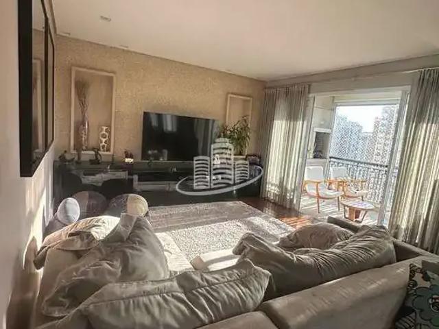Apartamento para Locação em São Paulo/SP Perdizes 4 Quartos
