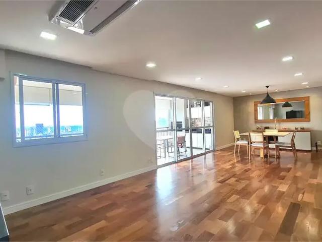 Apartamento para Locação em São Paulo/SP Pinheiros 3 Quartos
