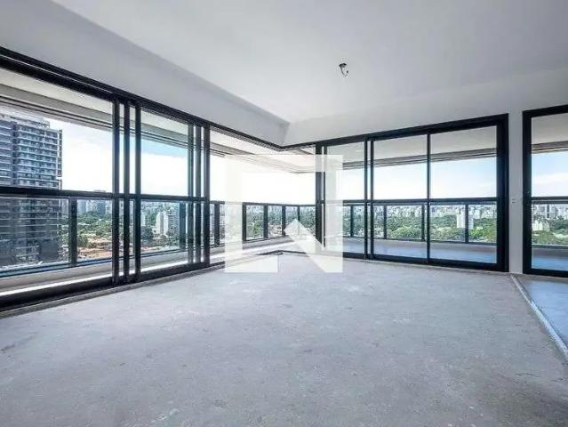 Apartamento para Locação em São Paulo/SP Pinheiros 3 Quartos