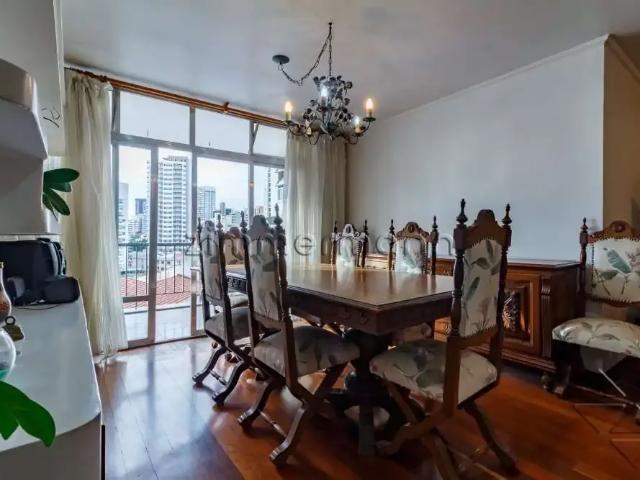 Apartamento para Locação em São Paulo/SP Pinheiros 3 Quartos