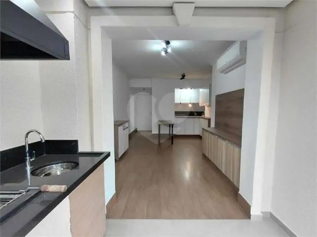 Apartamento para Locação em São Paulo/SP Pinheiros 2 Quartos