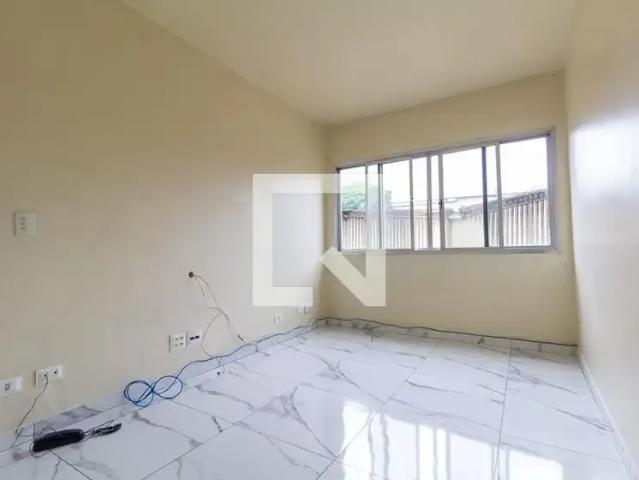 Apartamento para Locação em São Paulo/SP Ponte Rasa 2 Quartos