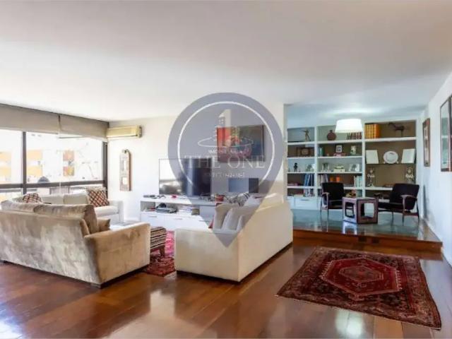Apartamento para Locação em São Paulo/SP Real Parque 4 Quartos