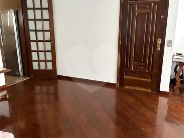 Apartamento para Locação em São Paulo/SP Real Parque 4 Quartos