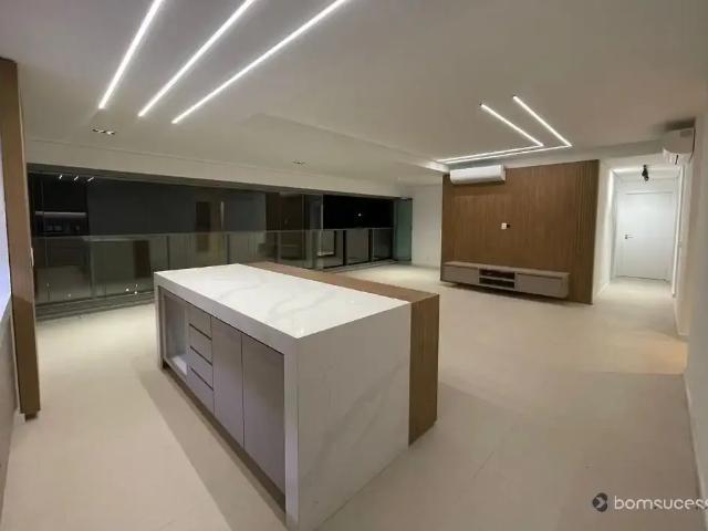 Apartamento para Locação em São Paulo/SP Real Parque 3 Quartos