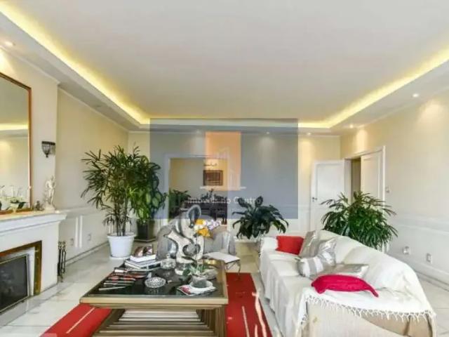 Apartamento para Locação em São Paulo/SP República 3 Quartos