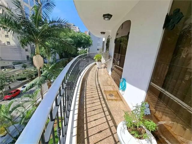 Apartamento para Locação em São Paulo/SP Santa Cecília 4 Quartos