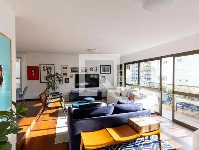 Apartamento para Locação em São Paulo/SP Santa Cecília 4 Quartos