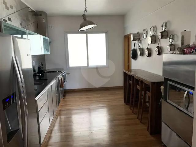 Apartamento para Locação em São Paulo/SP Santa Ifigênia 2 Quartos