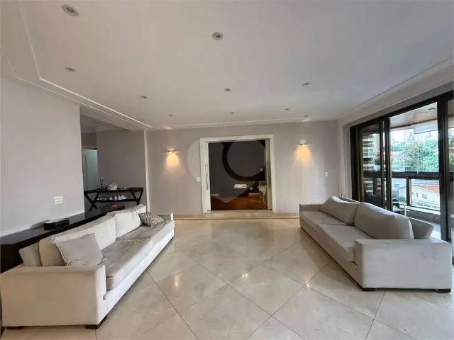 Apartamento para Locação em São Paulo/SP Santana 3 Quartos