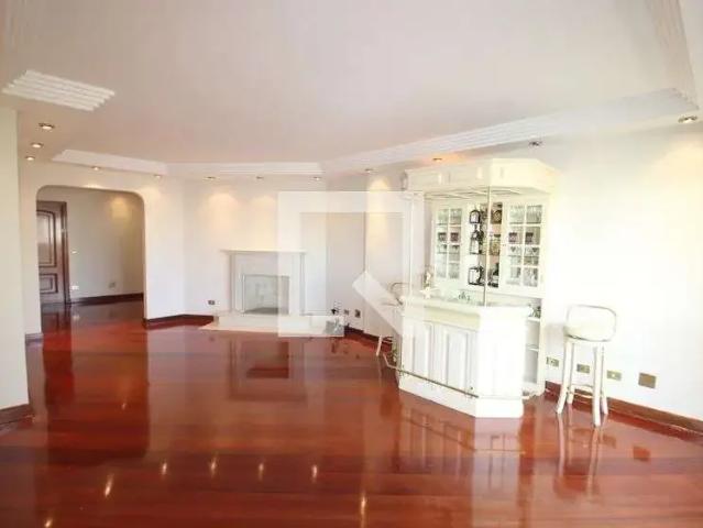 Apartamento para Locação em São Paulo/SP Santana 3 Quartos