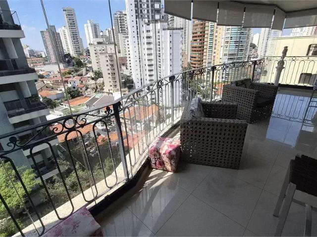 Apartamento para Locação em São Paulo/SP Santana 4 Quartos