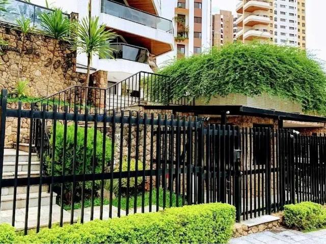 Apartamento para Locação em São Paulo/SP Santana 4 Quartos