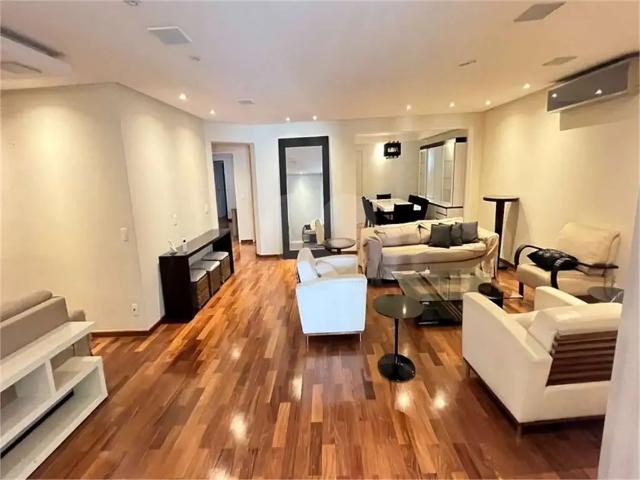 Apartamento para Locação em São Paulo/SP Santana 4 Quartos