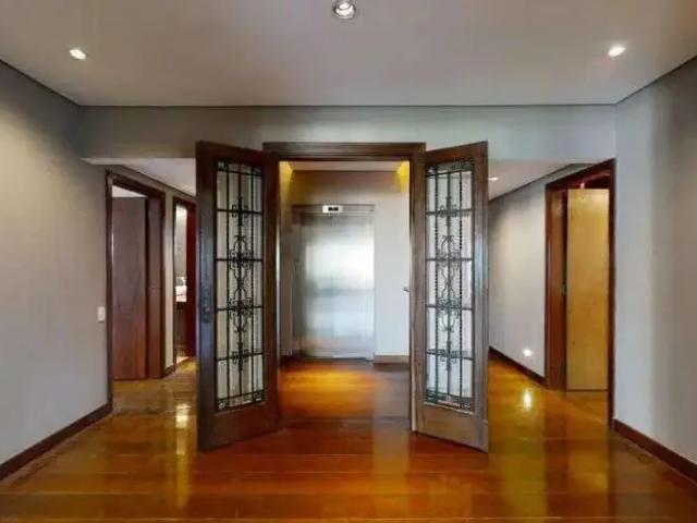 Apartamento para Locação em São Paulo/SP Santo Amaro 4 Quartos