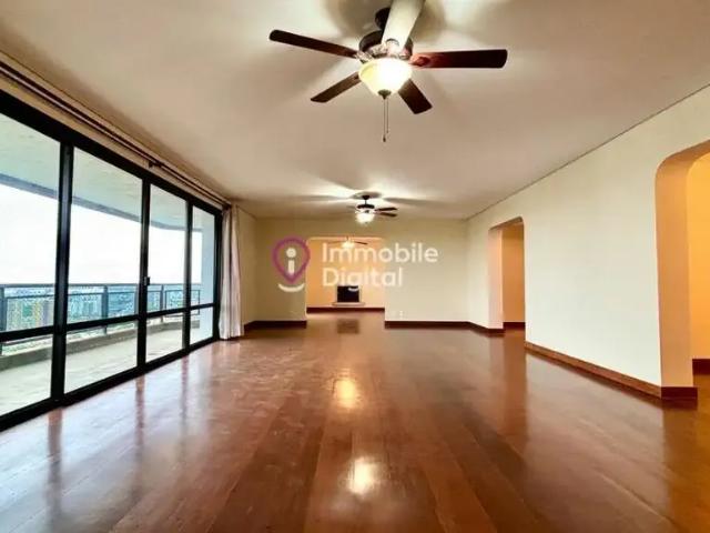 Apartamento para Locação em São Paulo/SP Santo Amaro 4 Quartos