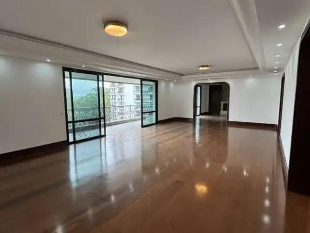 Apartamento para Locação em São Paulo/SP Santo Amaro 4 Quartos