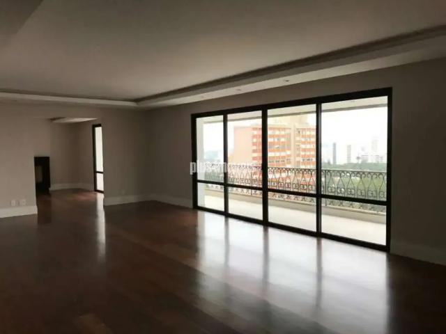 Apartamento para Locação em São Paulo/SP Santo Amaro 4 Quartos