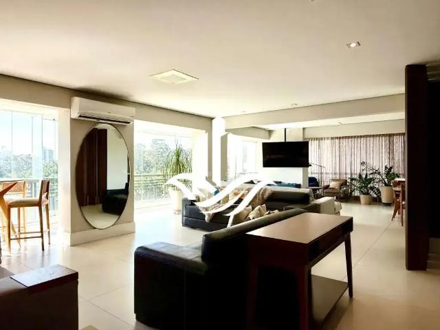 Apartamento para Locação em São Paulo/SP Santo Amaro 4 Quartos
