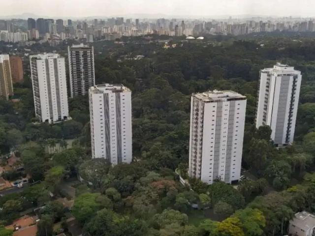 Apartamento para Locação em São Paulo/SP Santo Amaro 5 Quartos
