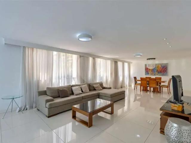 Apartamento para Locação em São Paulo/SP Santo Amaro 3 Quartos