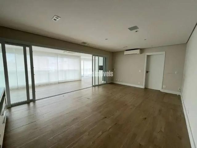 Apartamento para Locação em São Paulo/SP Santo Amaro 3 Quartos