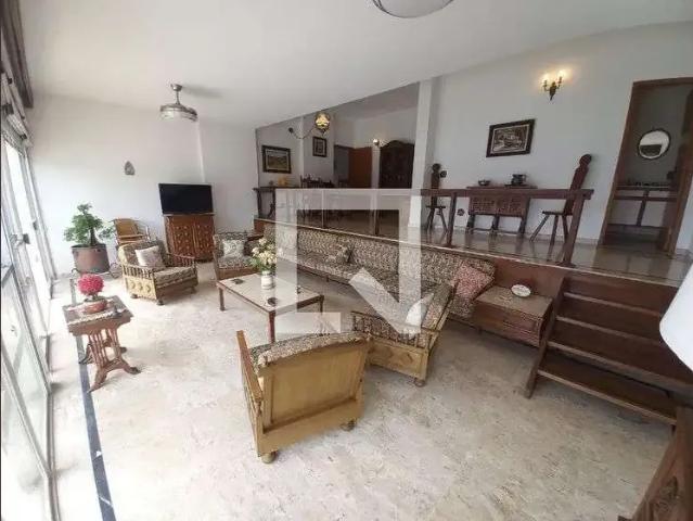 Apartamento para Locação em São Vicente/SP Itararé 3 Quartos