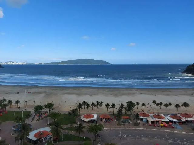 Apartamento para Locação em São Vicente/SP Itararé 3 Quartos