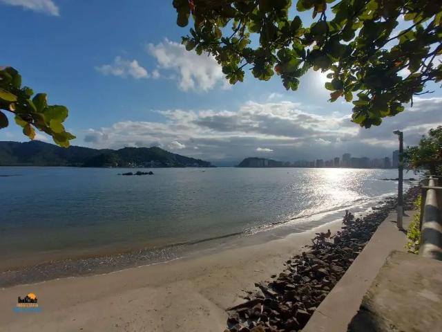 Apartamento para Locação em São Vicente/SP Itararé 3 Quartos