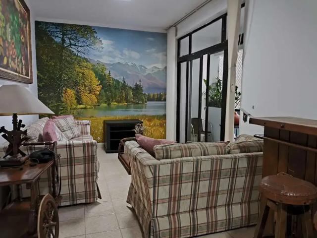 Apartamento para Locação em São Vicente/SP Itararé 2 Quartos