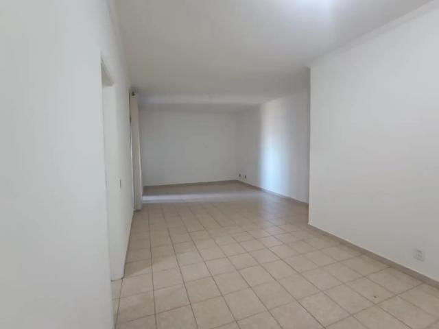 Apartamento para Locação em São Vicente/SP Itararé 2 Quartos