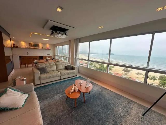 Apartamento para Locação em São Vicente/SP Itararé 4 Quartos