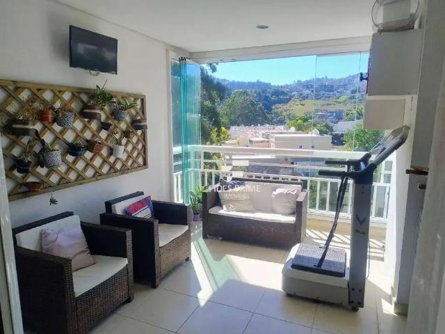 Apartamento para Locação em Santana de Parnaíba/SP Alphaville 4 Quartos