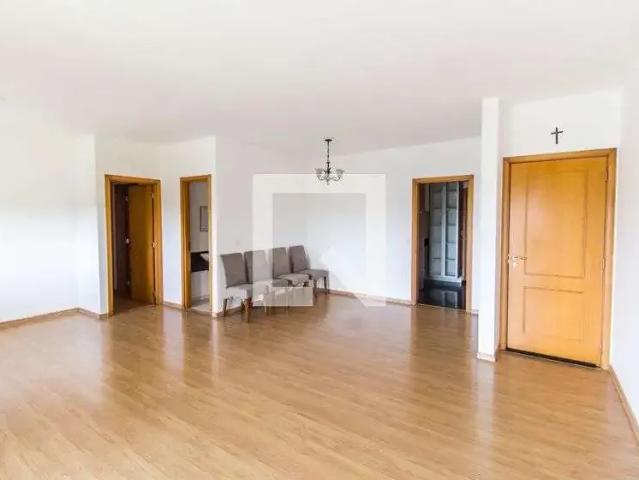 Apartamento para Locação em Santana de Parnaíba/SP Alphaville 4 Quartos
