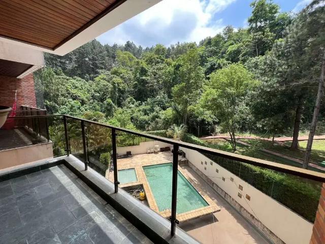 Apartamento para Locação em Santana de Parnaíba/SP Alphaville 2 Quartos