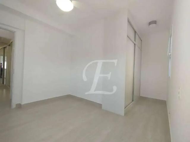 Apartamento para Locação em Santana de Parnaíba/SP Alphaville 3 Quartos