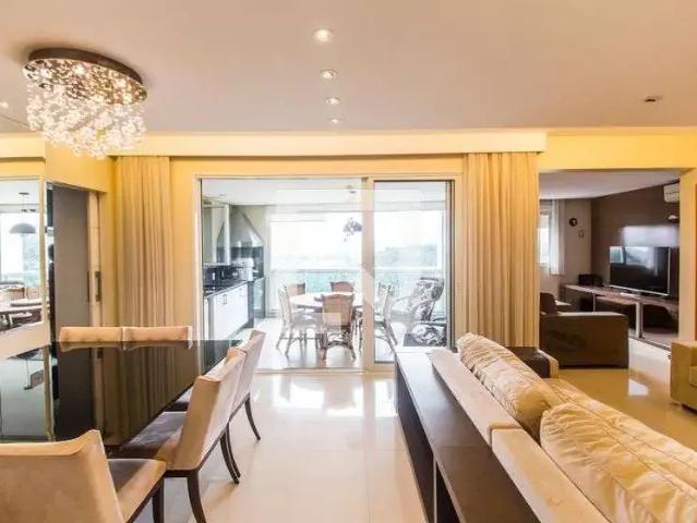 Apartamento para Locação em Santana de Parnaíba/SP Alphaville 3 Quartos