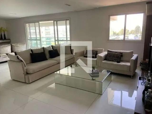 Apartamento para Locação em Santana de Parnaíba/SP Alphaville 3 Quartos