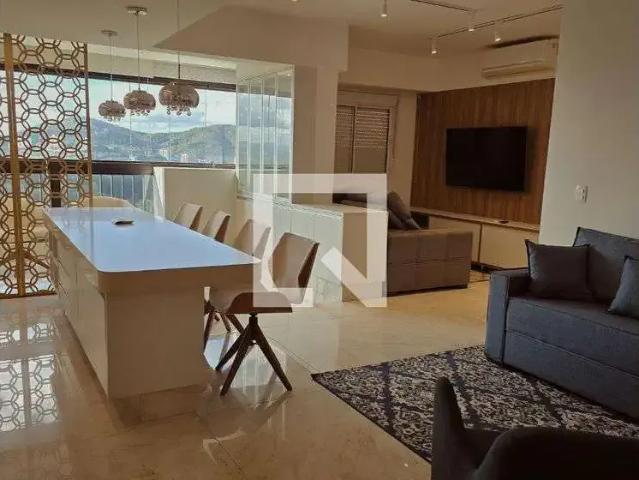 Apartamento para Locação em Santana de Parnaíba/SP Alphaville 3 Quartos