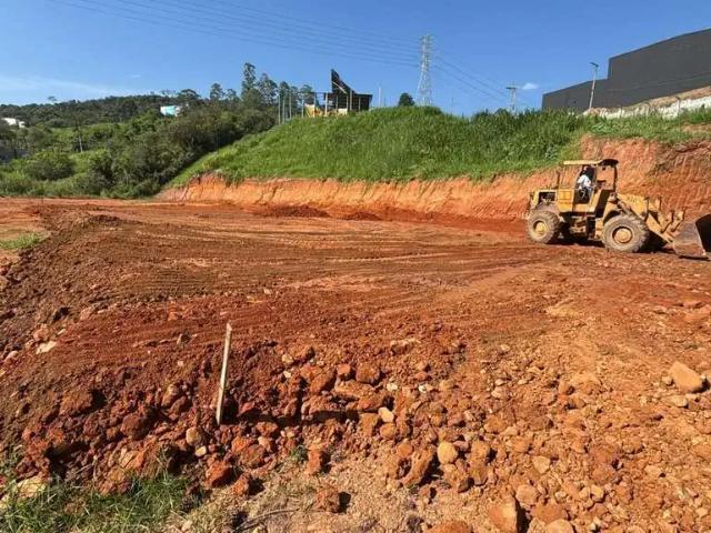 Apartamento para Locação em Santana de Parnaíba/SP Recanto Maravilha III