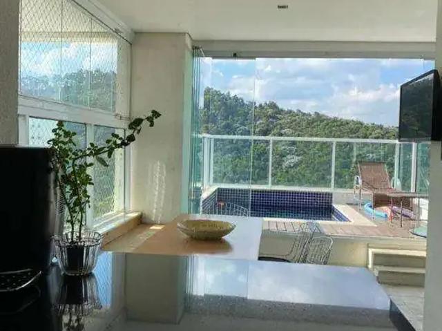 Apartamento para Locação em Santana de Parnaíba/SP Tamboré 4 Quartos