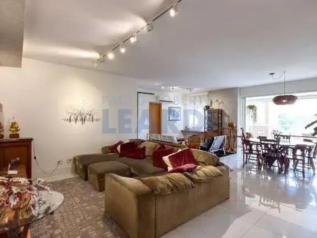 Apartamento para Locação em Santana de Parnaíba/SP Tamboré 2 Quartos