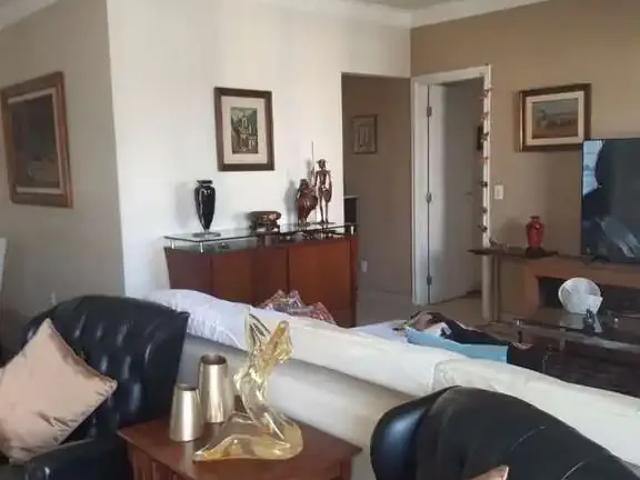 Apartamento para Locação em Santana de Parnaíba/SP Tamboré 3 Quartos