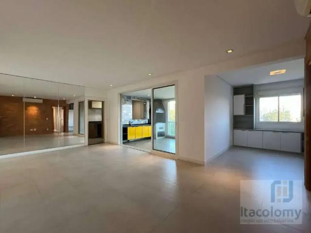Apartamento para Locação em Santana de Parnaíba/SP Tamboré 3 Quartos