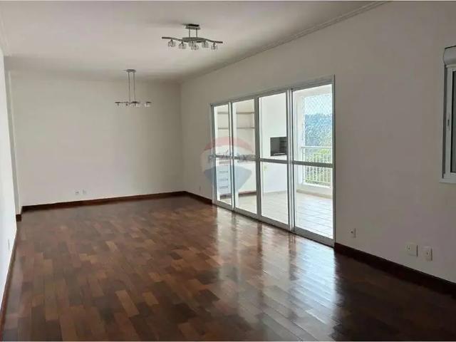 Apartamento para Locação em Santana de Parnaíba/SP Tamboré 3 Quartos