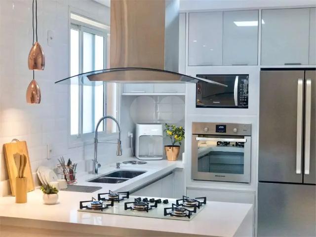 Apartamento para Locação em Santana de Parnaíba/SP Tamboré 3 Quartos