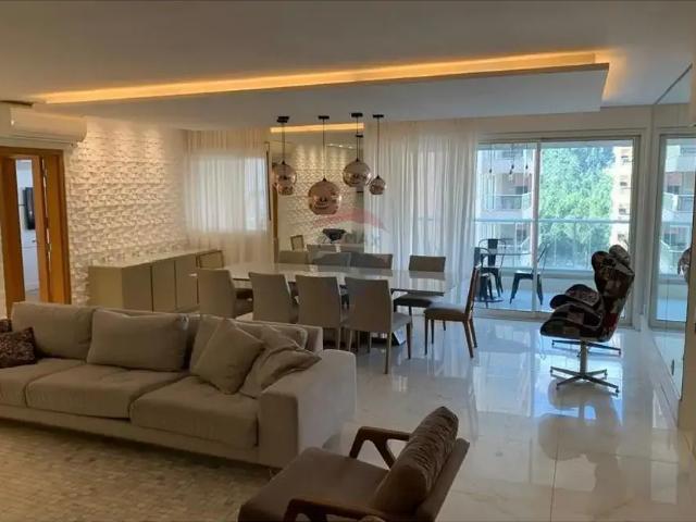 Apartamento para Locação em Santana de Parnaíba/SP Tamboré 3 Quartos