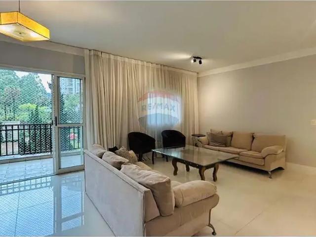 Apartamento para Locação em Santana de Parnaíba/SP Tamboré 3 Quartos